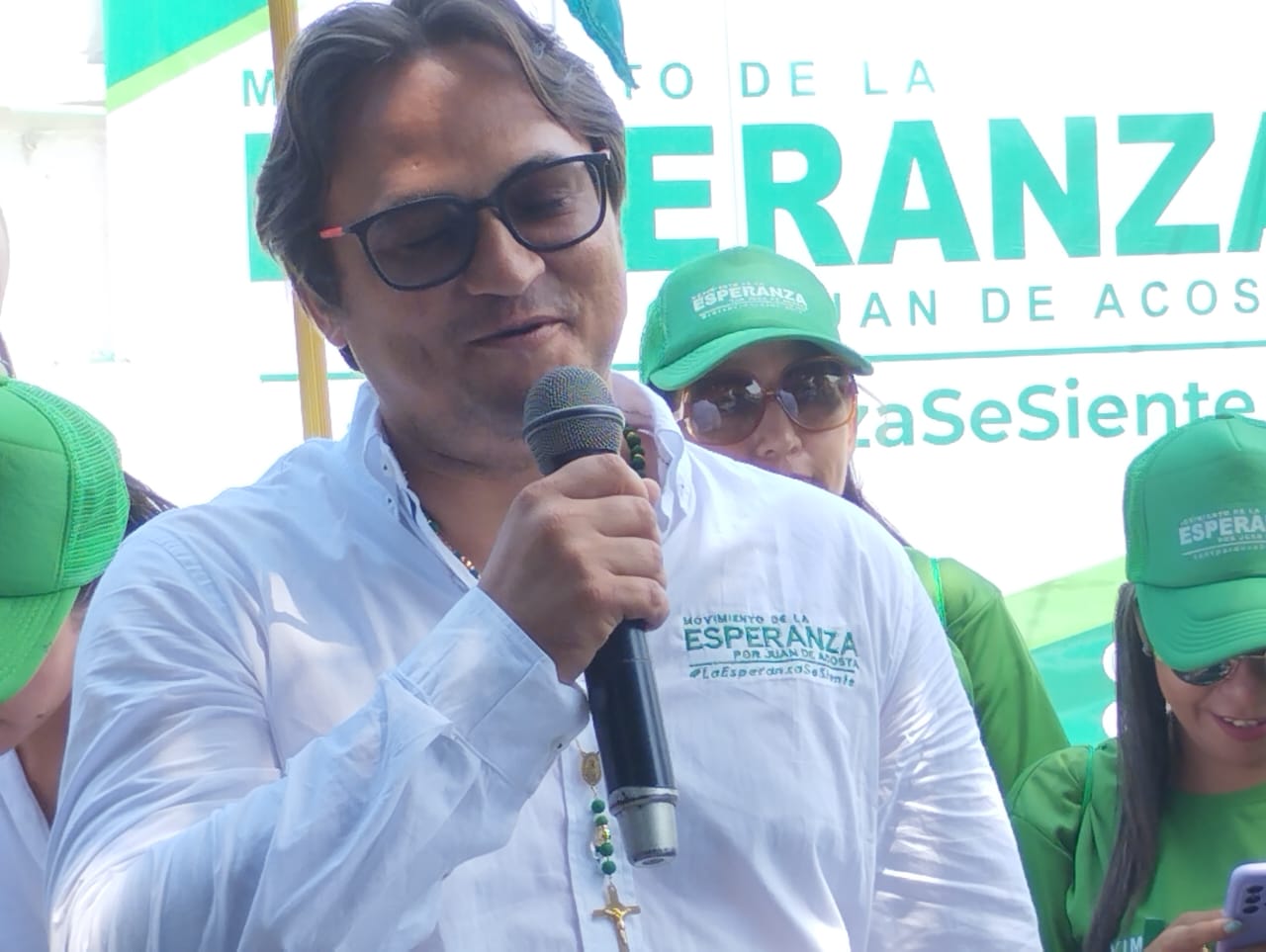 Multitudinario el lanzamiento de recoleccion de firmas del "Movimiento ...